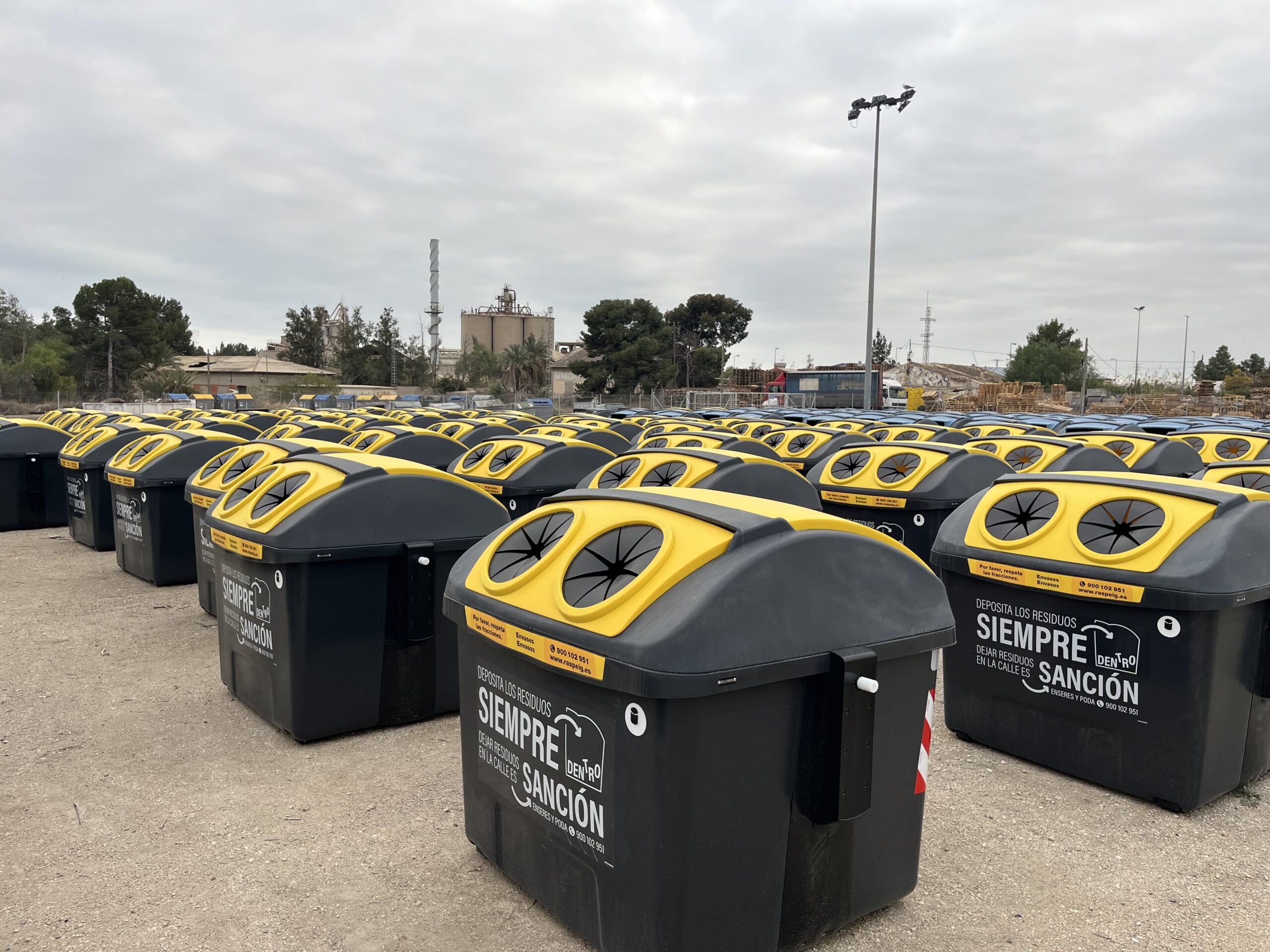 San Vicente del Raspeig, en Alicante, renueva 600 contenedores para ...